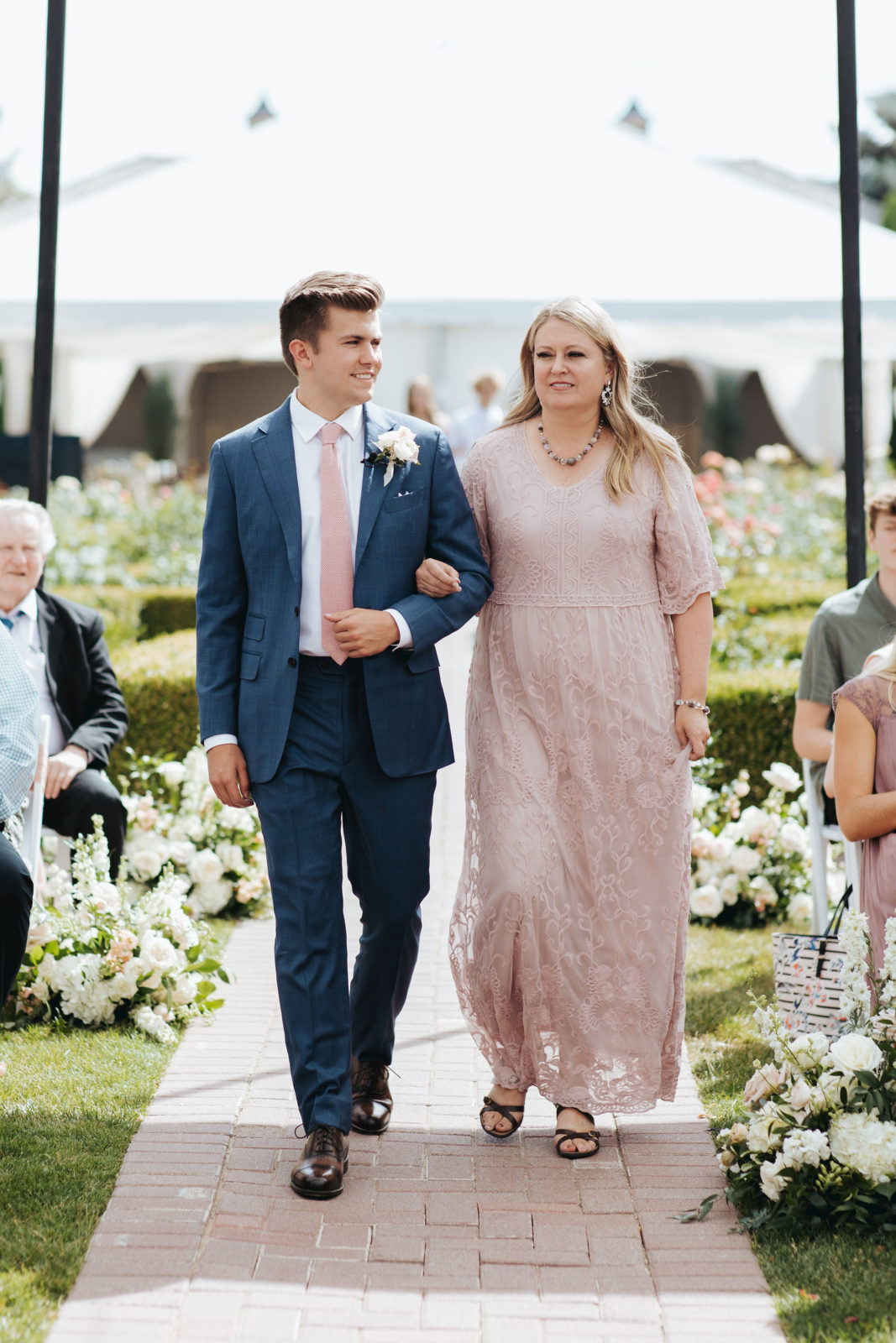 Thanksgiving Point + Draper, Utah Temple Wedding | Tiffany + Braxton