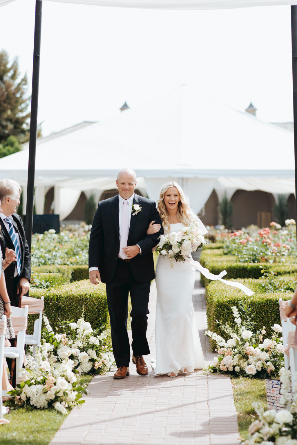 Thanksgiving Point + Draper, Utah Temple Wedding | Tiffany + Braxton